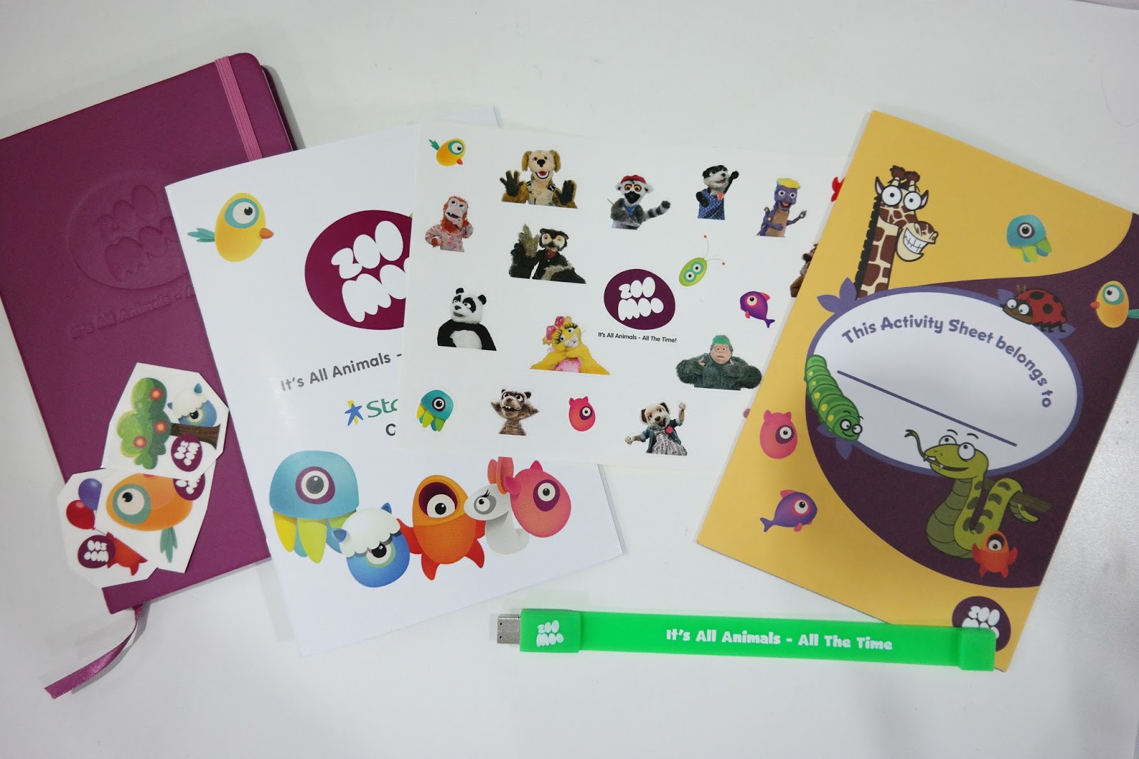 Ashlyn Thia: ZooMoo: It's all animals, all the time + Giveaway!