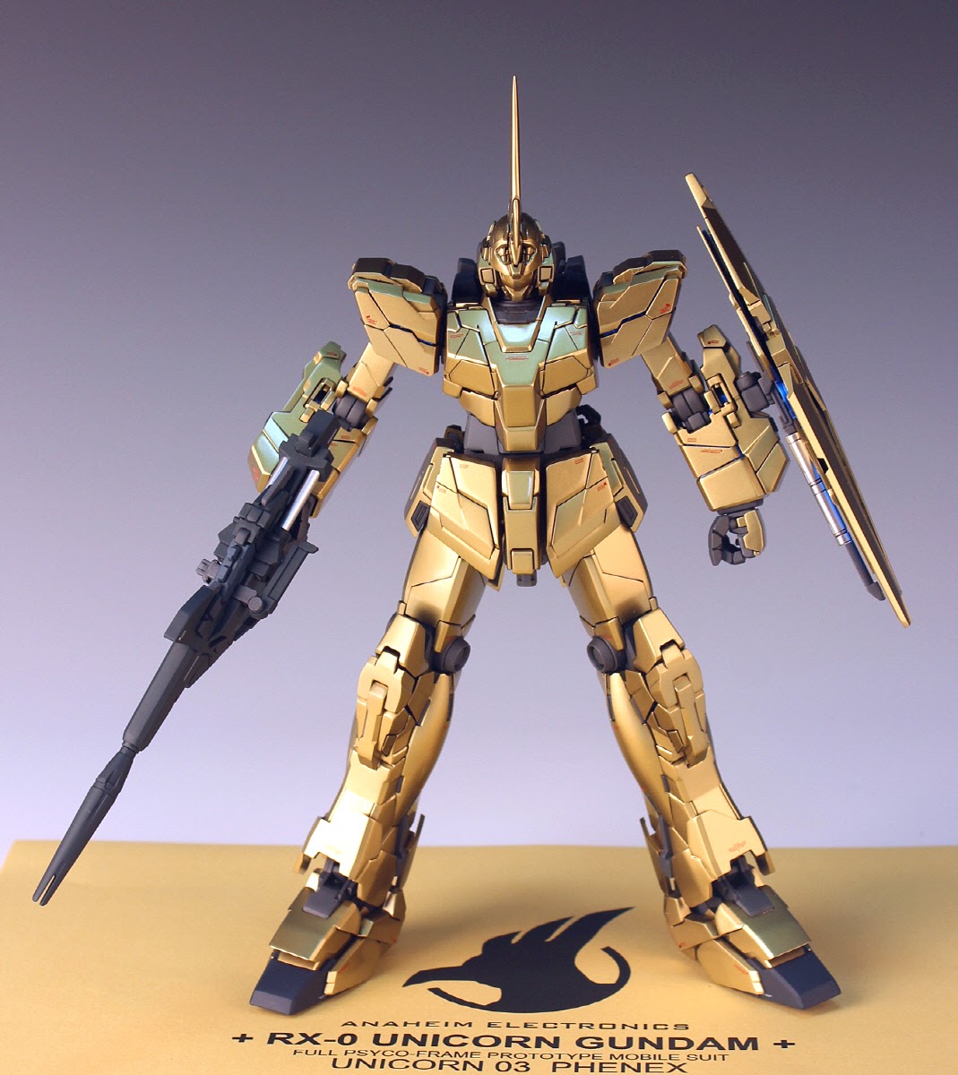 MG 1/100 Unicorn Gundam 03 Phenex Custom Build Part 1 of 2
