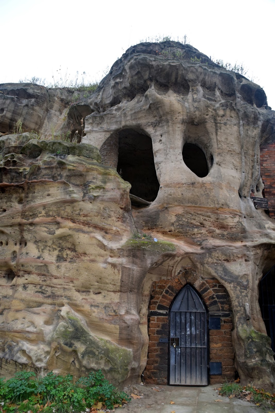 Enjoy your time with beautiful places: Nottingham Castle Caves