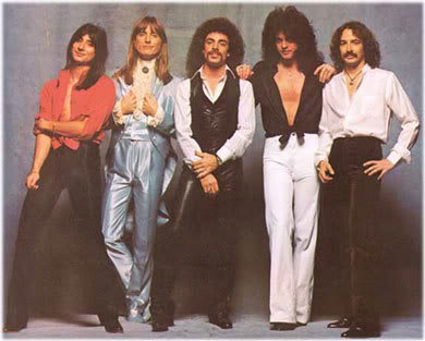 ~MUSIC IS WHAT FEELINGS SOUND LIKE~: Journey Tour 2012...