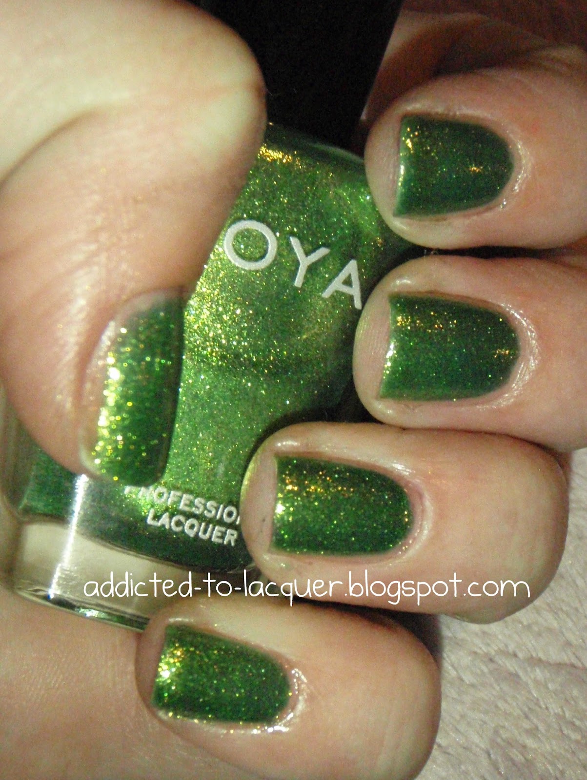 Addicted to Lacquer: Zoya - Apple
