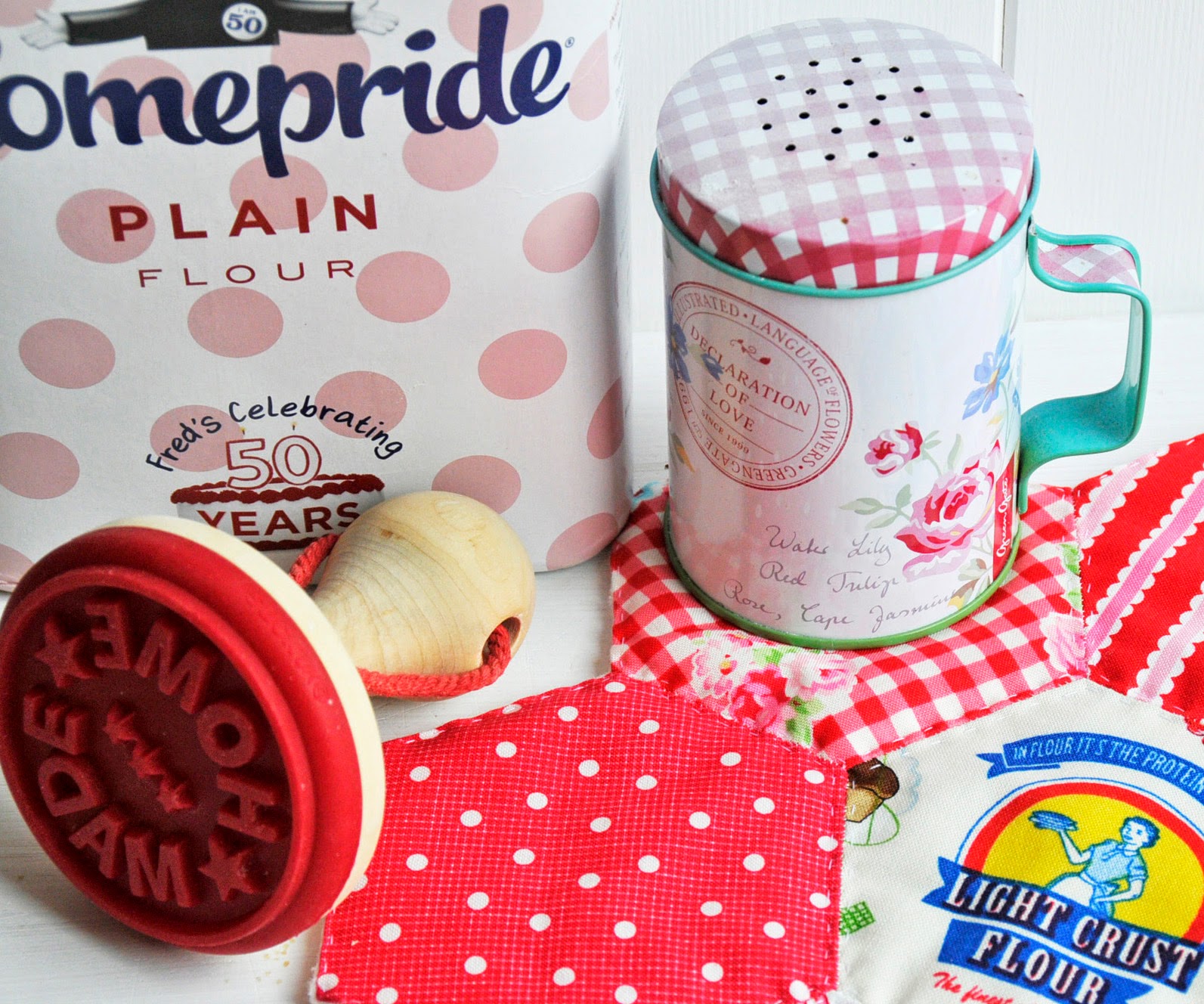 Helen Philipps: Rosy Red