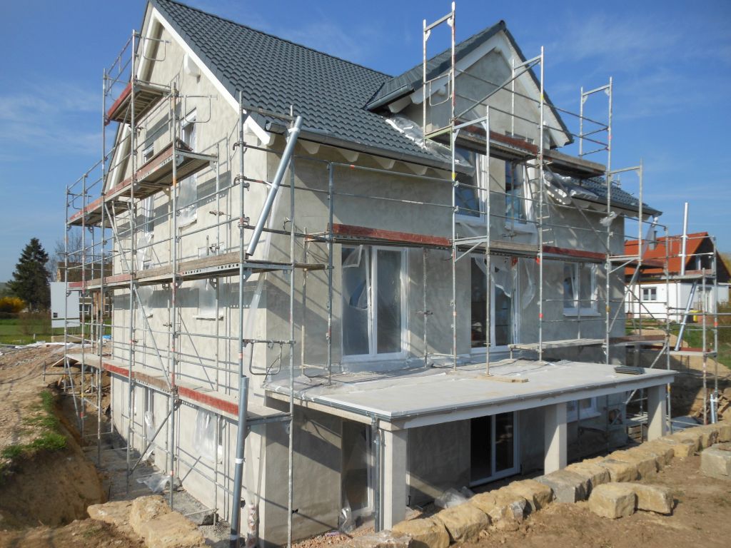 Bauprojekt Michel - Unser Traum vom Einfamilienhaus: Außenputz Teil 1