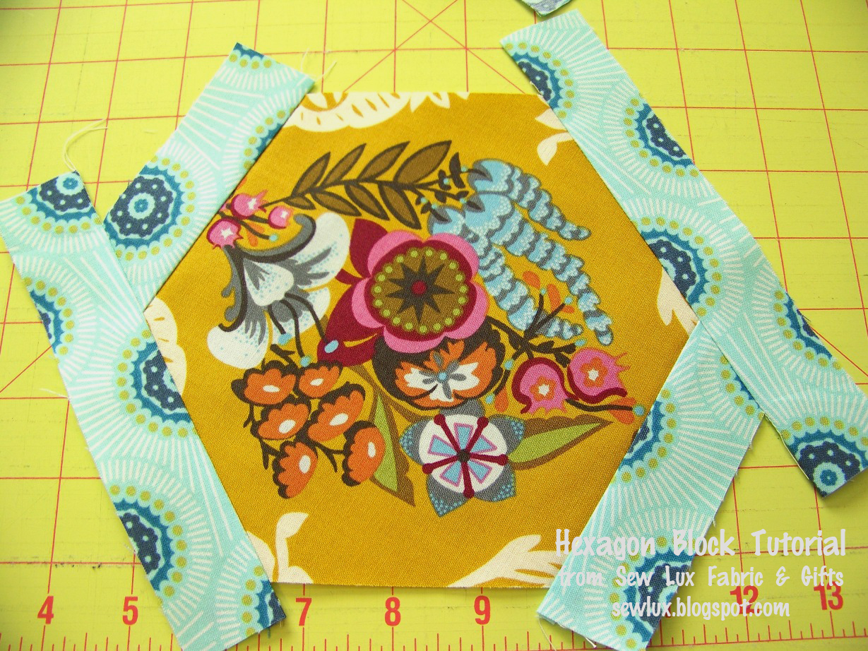 Sew Lux Fabric : Blog: Hexagon Block Tutorial