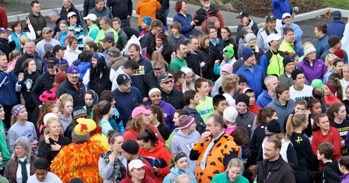 Shoreline Area News: Turkey Day Fun Run