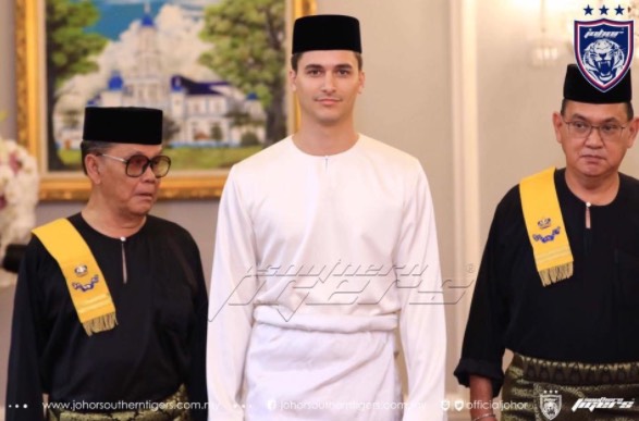 Sekitar Majlis Pernikahan Tunku Tun Aminah Dan Dennis Muhammad Abdullah ...