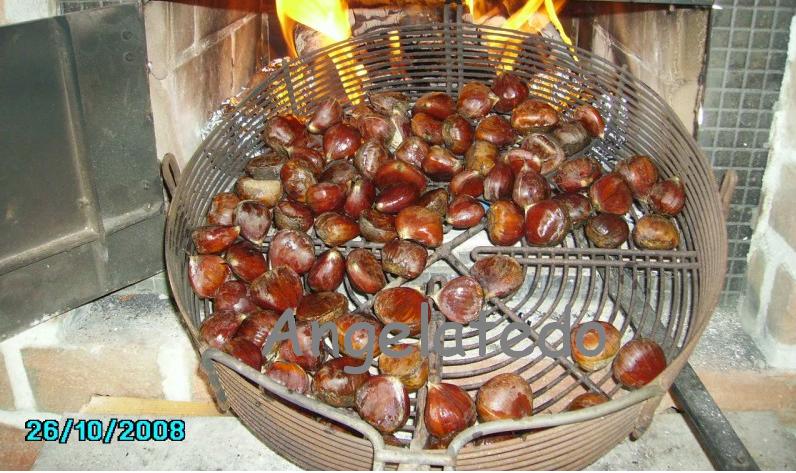 Cómo asar castañas a la lumbre de una chimenea ~ Angelatedo