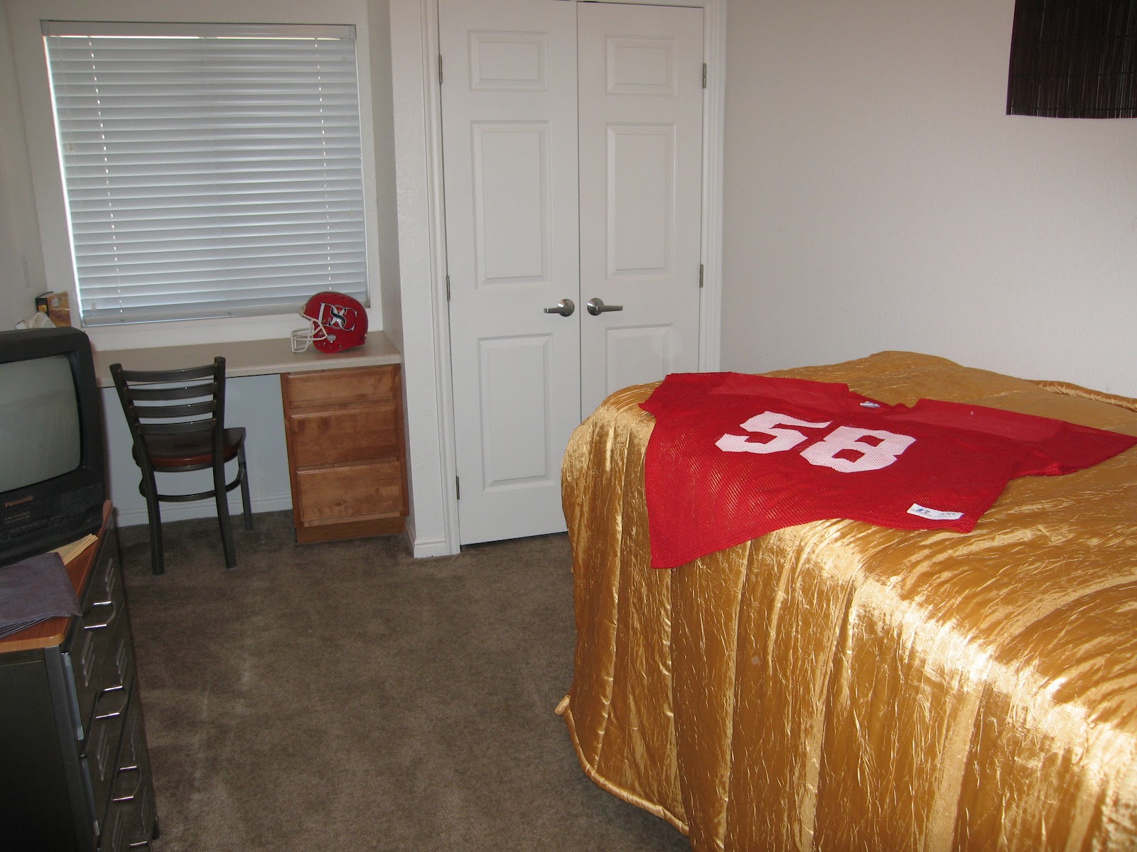 Red Rock Student Housing : Tour Red Rock