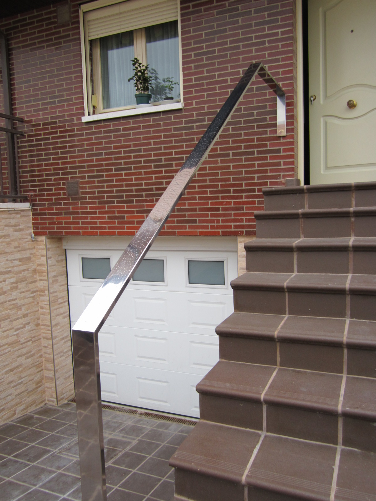 NORBEL CARPINTERIA METÄLICA Y ACERO INOXIDABLE: PASAMANOS DE ACERO INOX