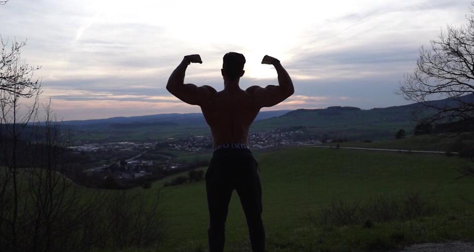 the beauty of male muscle: Joe