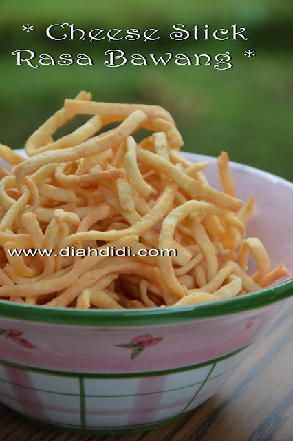 Diah Didi's Kitchen: Yukkk..Bikin Cheese Stick Sendiri..^^