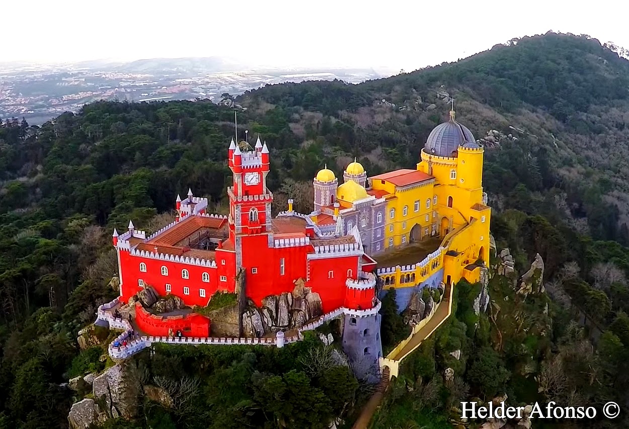 DIGA NÃO À INÉRCIA: Visita ao Palácio da Pena... By Drone