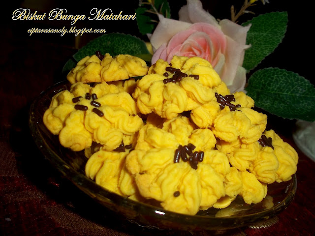 CiptaRasa Noly: BISKUT BUNGA MATAHARI