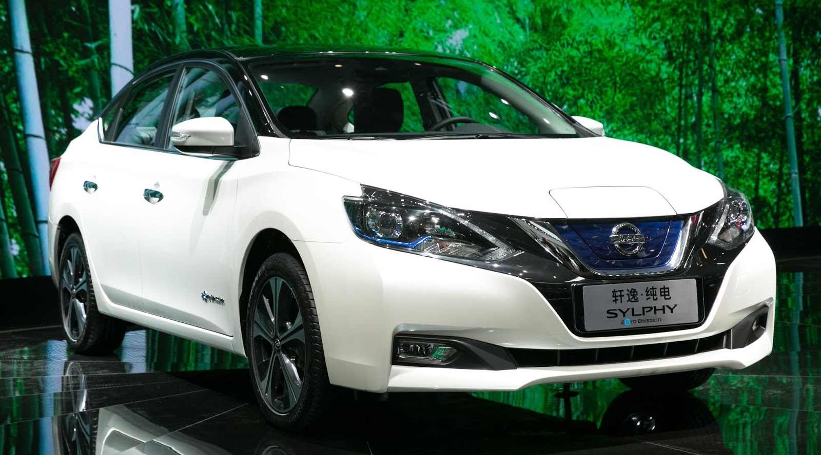 Nissan Sylphy Zero Emission, versão elétrica do Sentra, começa a ser ...
