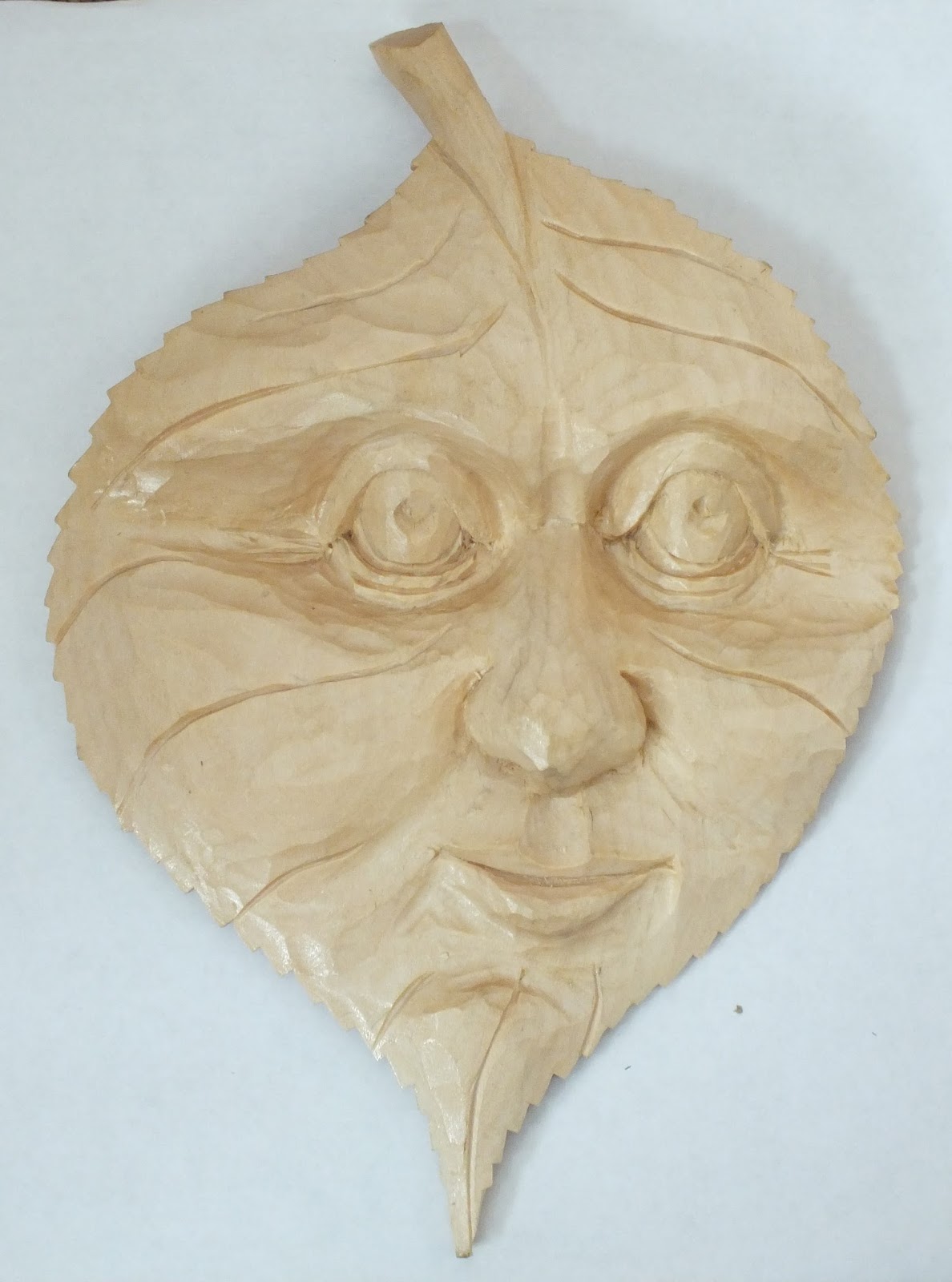 Duanes Carvings: Leaf Faces