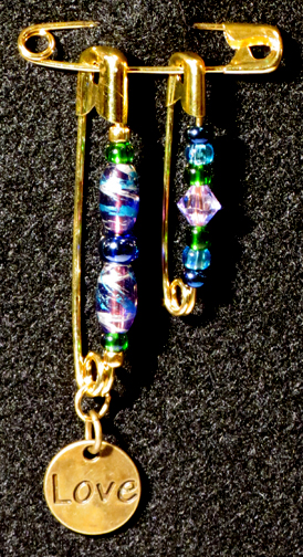 Solidarity Safety Pin Jewelry: Solidarity Safety Pins