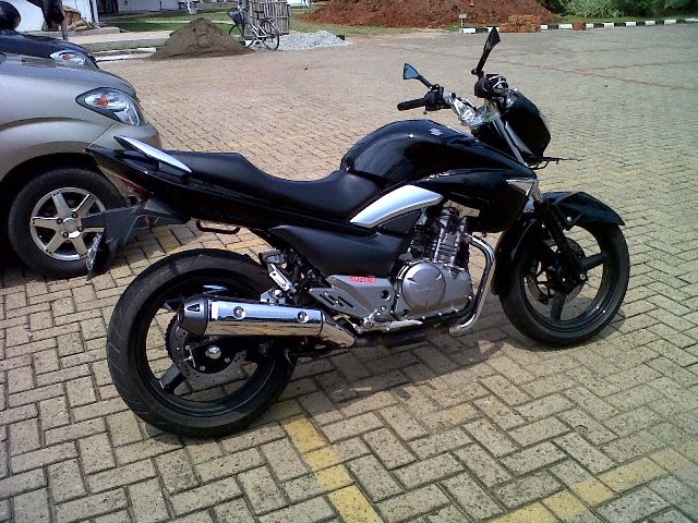 Kumpulan Foto Modifikasi Suzuki Inazuma 250 Keren