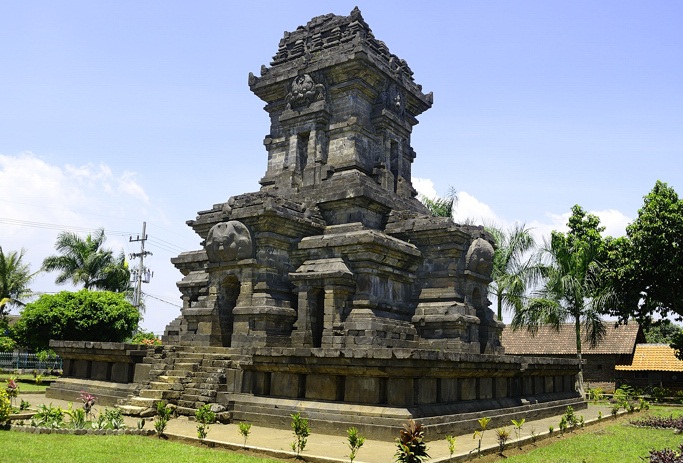 Sejarah Berdirinya Kerajaan Singasari Lengkap: Kehidupan, Kejayaan dan ...