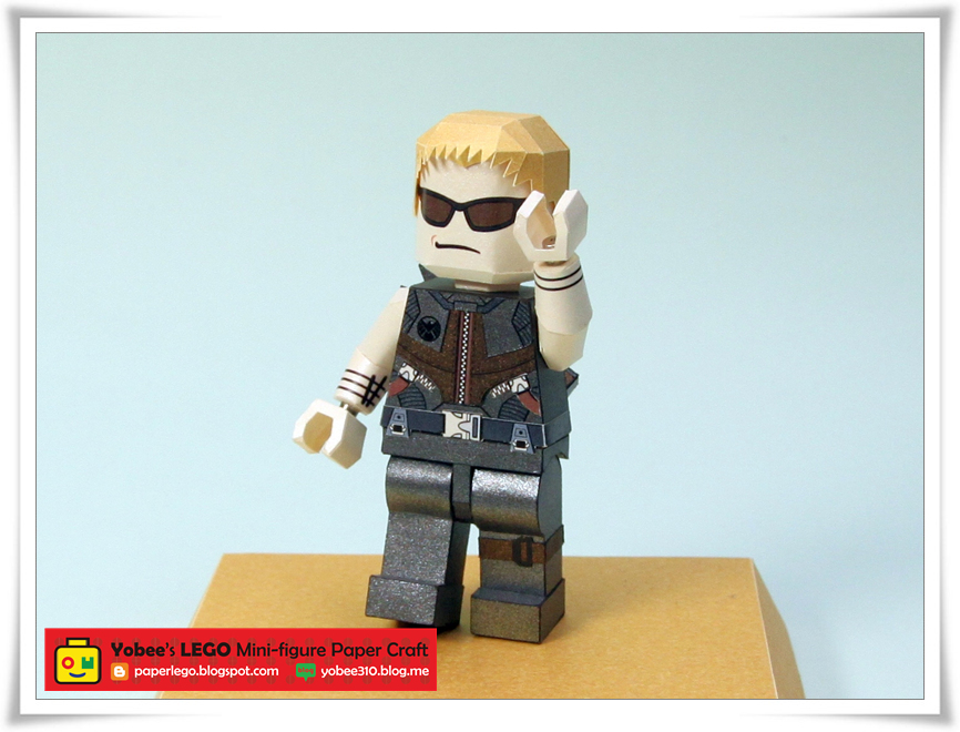 YOBEE'S LEGO MINI-FIGURE PAPER CRAFT: LEGO Hawkeye Paper Craft ...