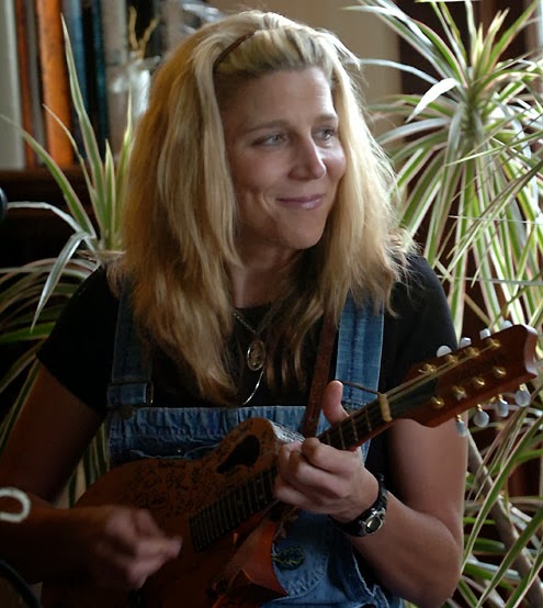 Texoma Talk: Terri Hendrix's annual Harmony House Concert Show Jan. 19