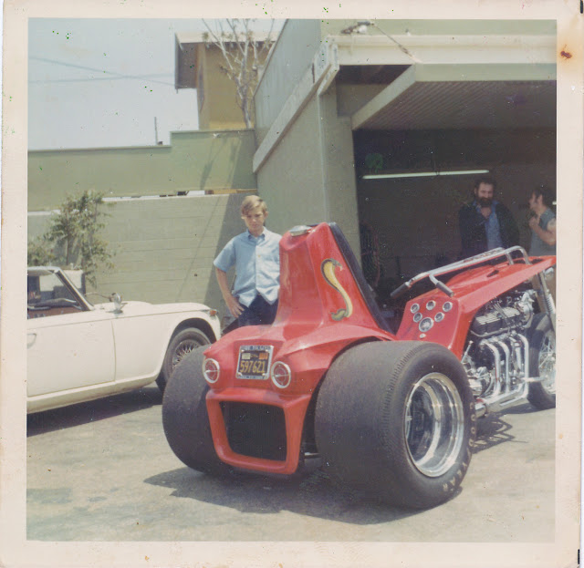 dWrenched - Kustom Kulture and Crazy Bikes: dWRENCHED