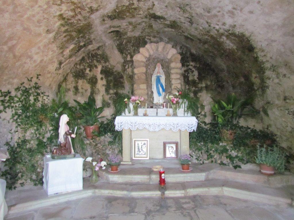 Tabernacoli italiani: Monacilioni. Nostra Signora di Lourdes e Santa ...