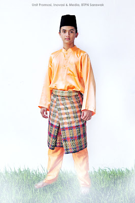 UNIT PROMOSI,INOVASI DAN MEDIA: PAKAIAN TRADISIONAL ETNIK DI SARAWAK