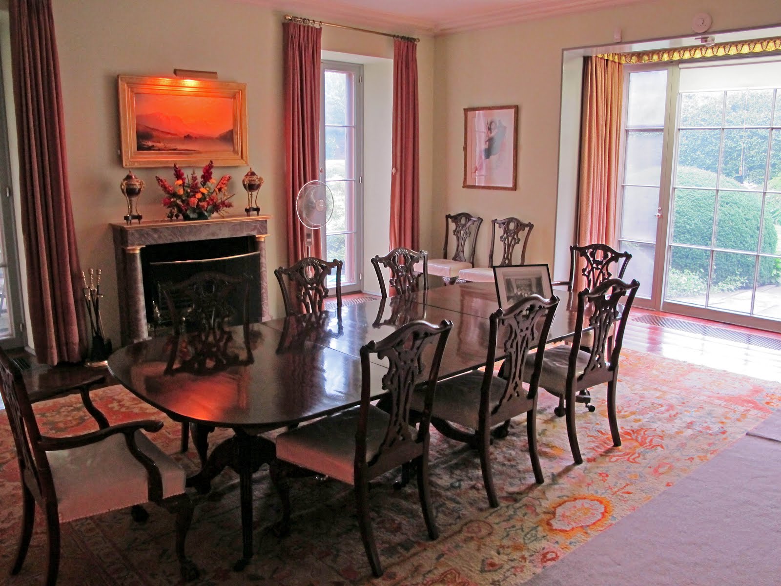 BIG OLD HOUSES: The Upper Class, between the Wars