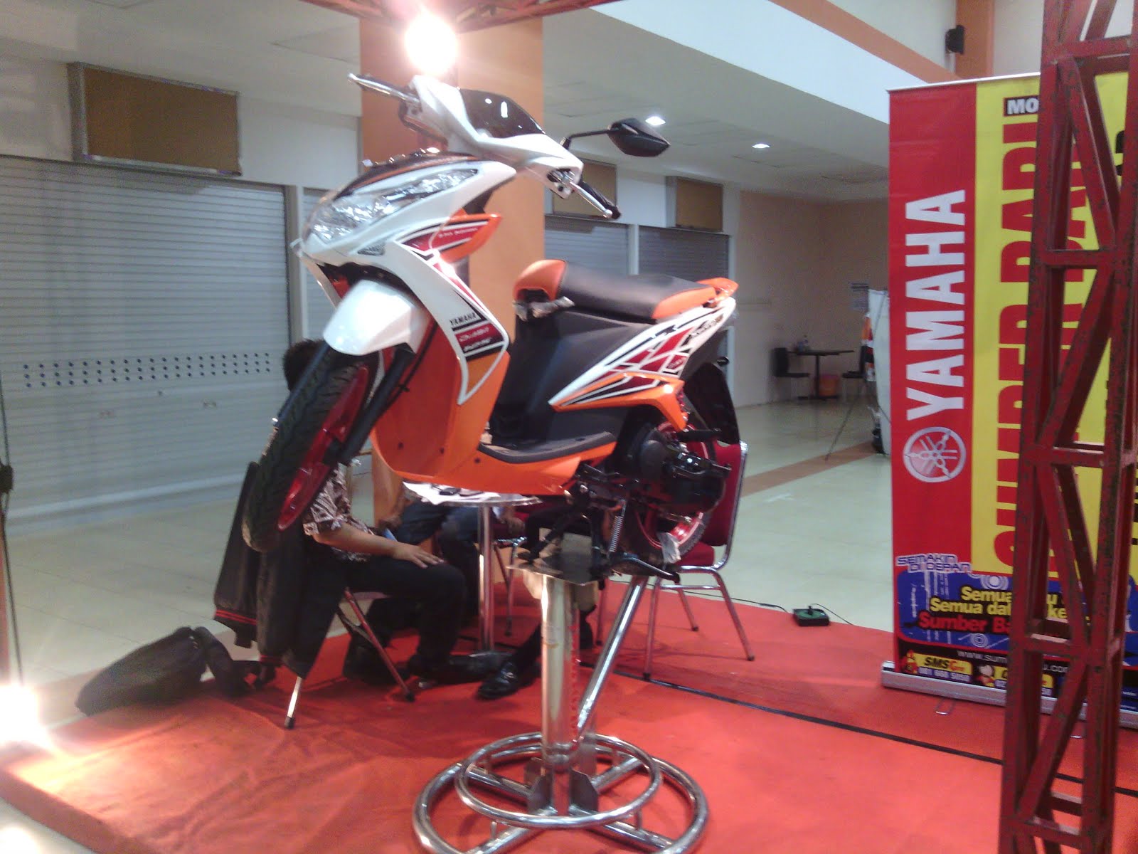 Pemeran xt-square jogja