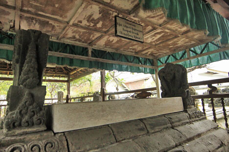 warung budaya gresik (Abu Salwa Arrahmah ibnu Syahri El Bany Salkaf Al ...