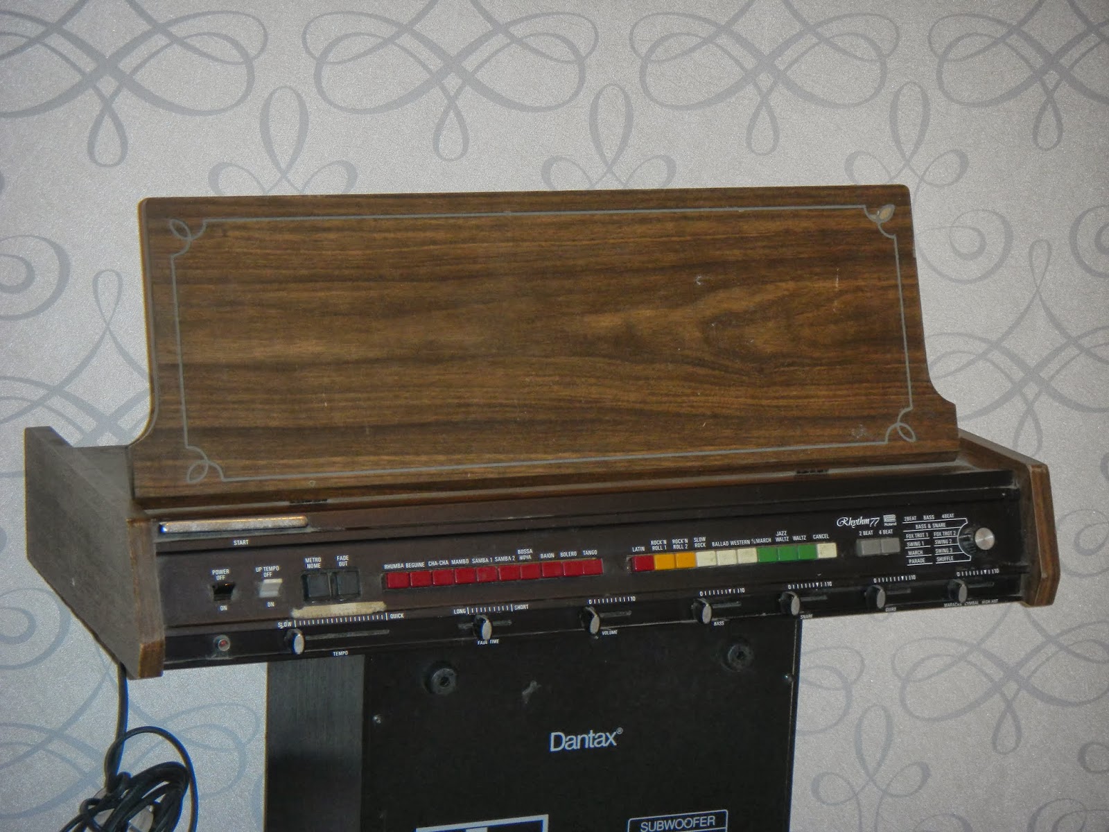 Infrequent Sound [sex.tex] technology: Roland Rhythm 77 (TR-77), 1972