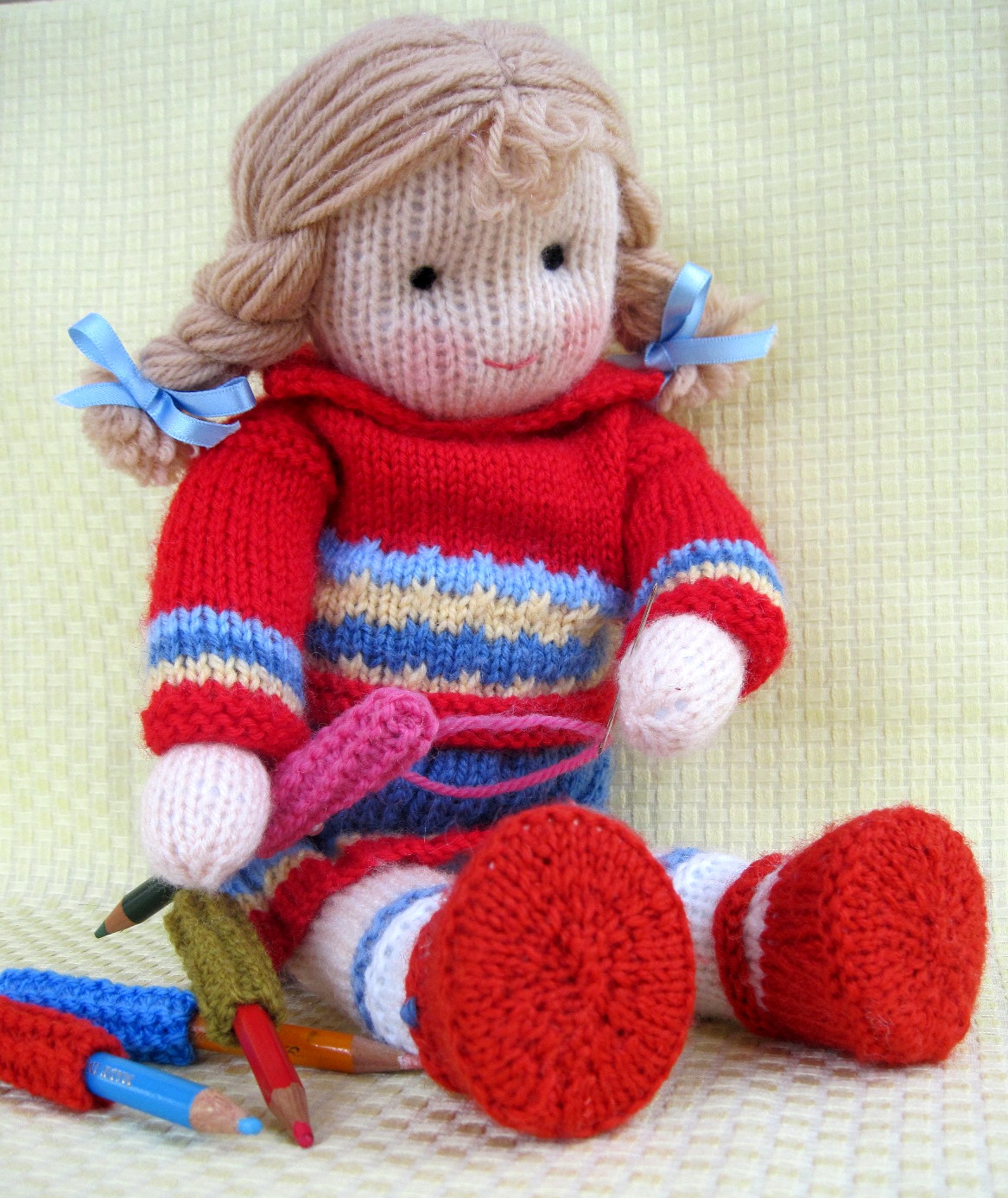 Flutterby Patch: Pencil Dolls