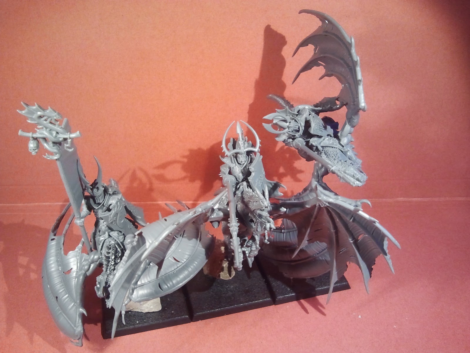 How to : Dark Elves Lords and Heroes - Druchii.net