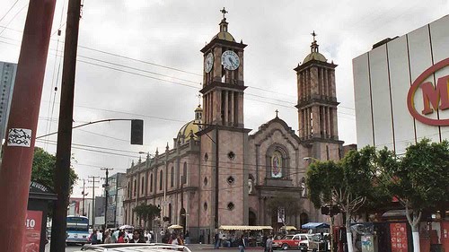 Leyendas de Tijuana: El Güero de la Catedral