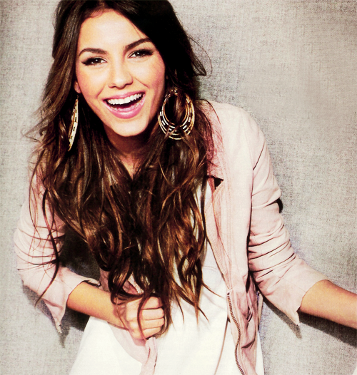 Victorious Brasil: Victoria Justice