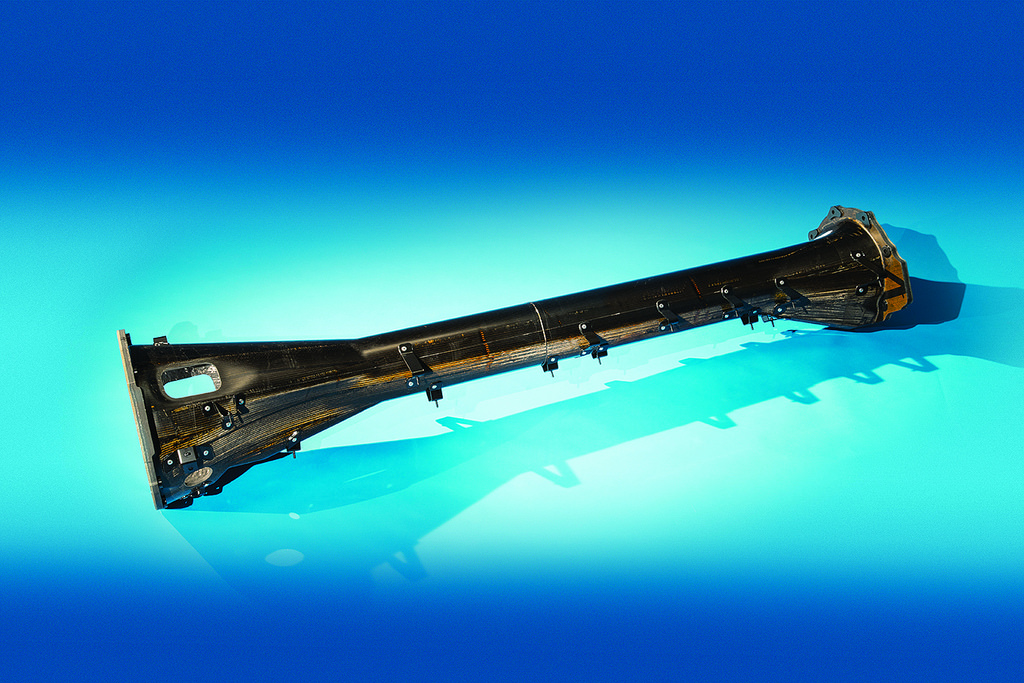 Plastics Car Blog: Carbon Fiber Torque Tube