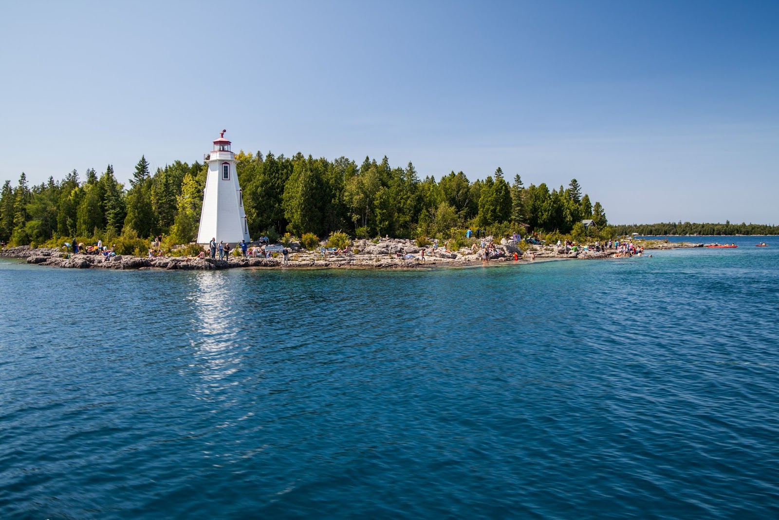Fathom Five National Marine Park - Explore the World with Simon Sulyma