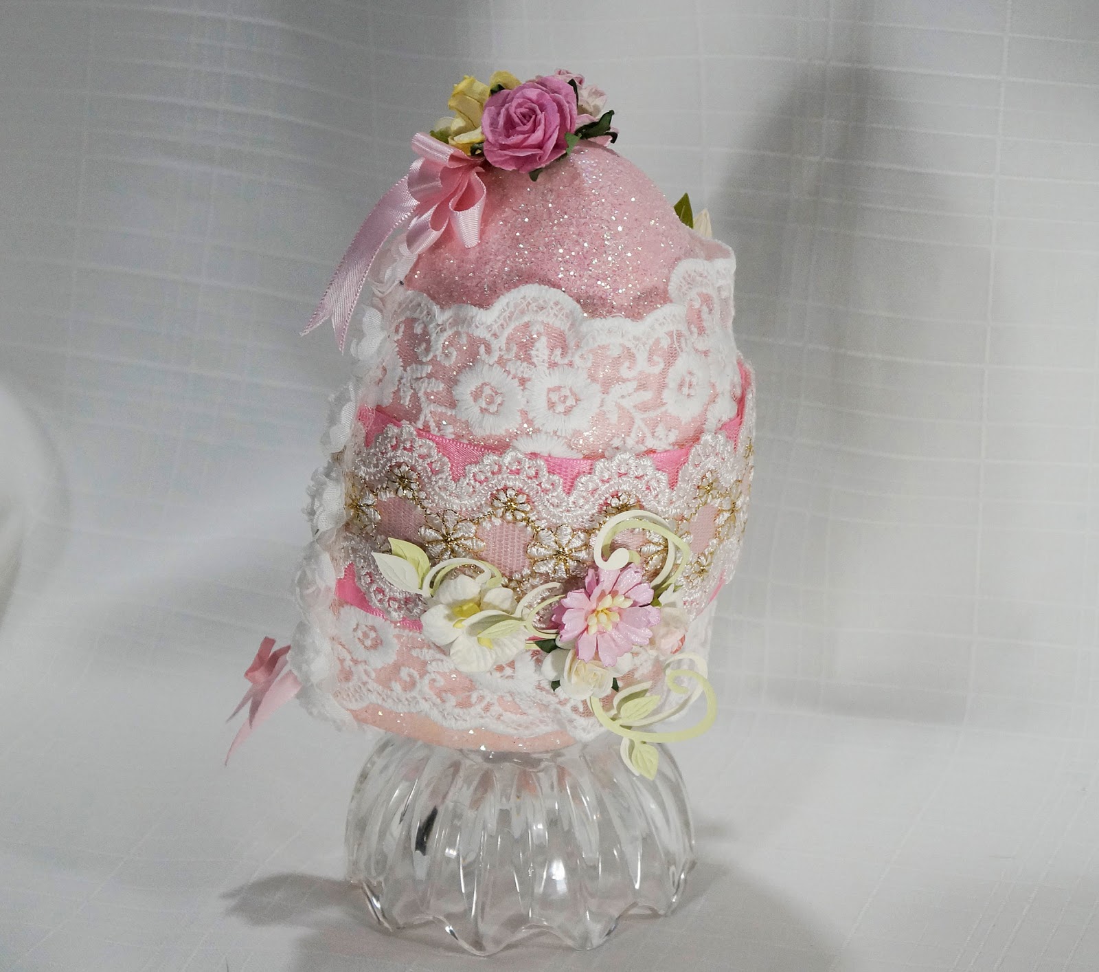 Terry's Scrapbooks: Decorated Easter diorama fairy eggs and Tutorial