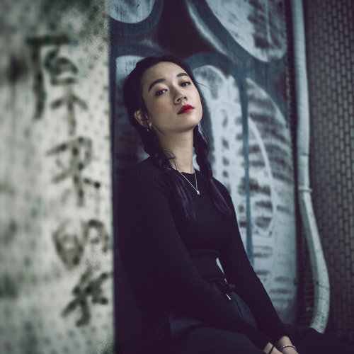 Julia Wu 吳卓源 - Yuan Lai De Wo 原來的我 Lyrics 歌詞 with Pinyin - Music Across ...