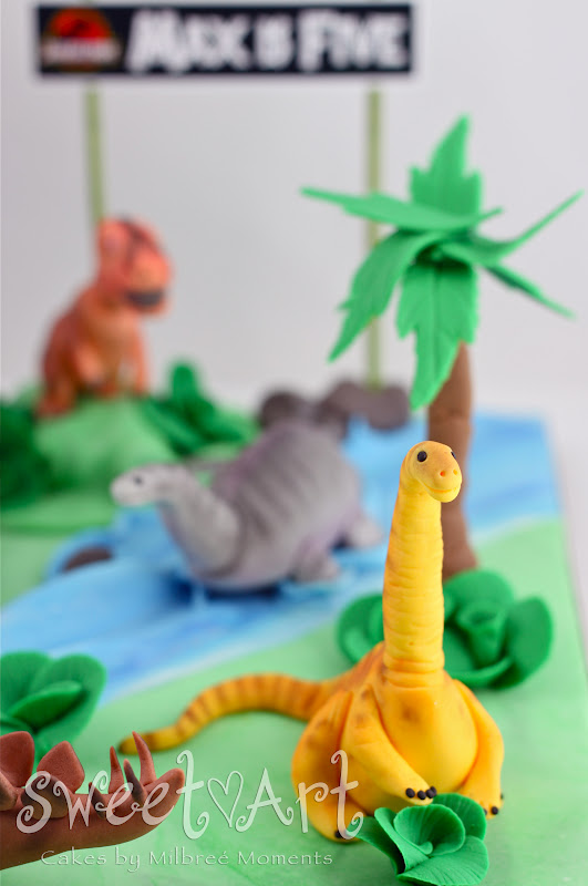 Sweet Art Cakes by Milbreé Moments: Dinosaur / Jurassic Themed Cake