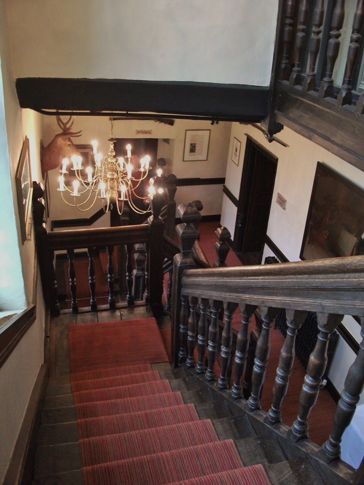 Ghost Blooms: THE HAUNTED STAIRCASE AT OUNDLE