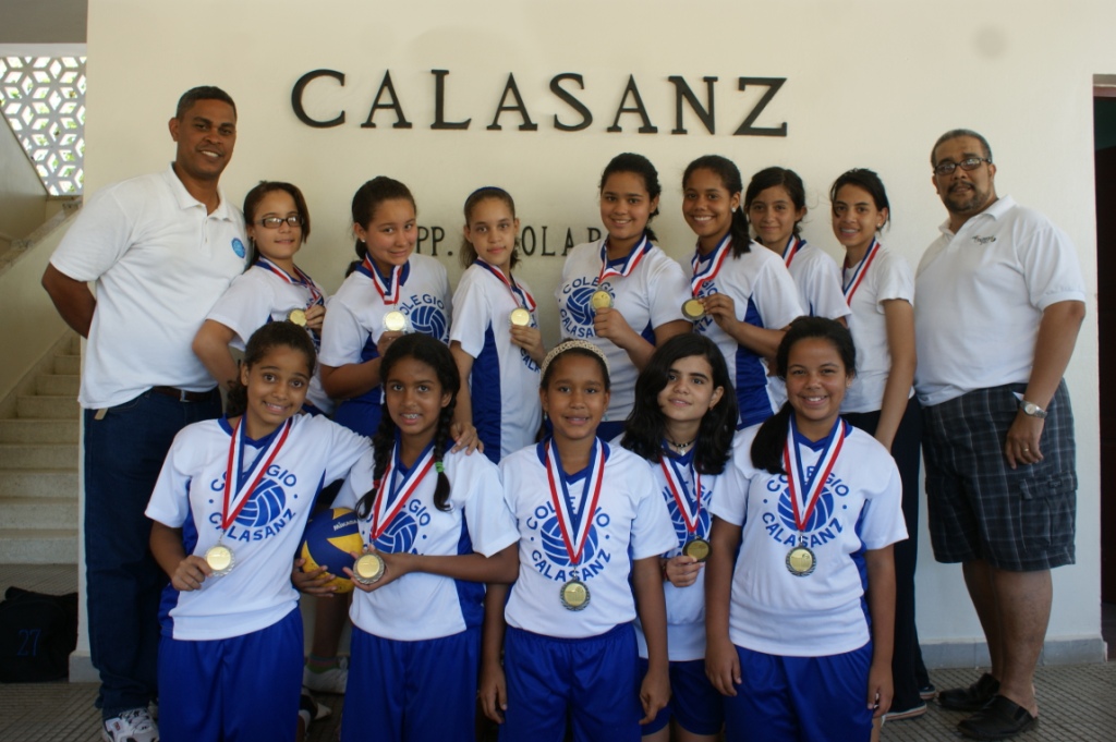LA VERDAD INFORMATIVA: Colegio Calasanz Santo Domingo campeón de la ...