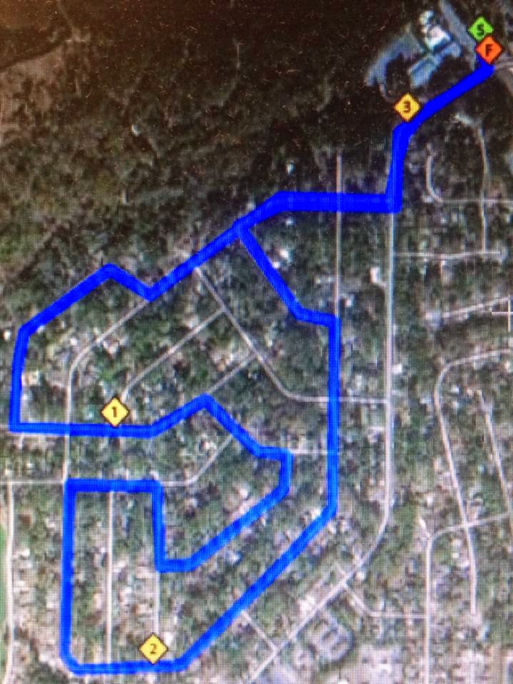 Trouble Afoot!: Green and Green pour on some flour power at Bun Run