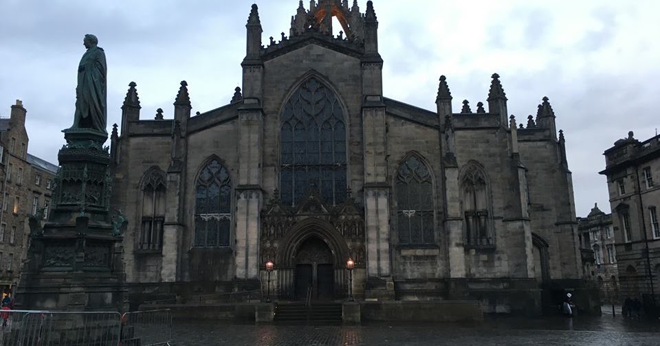 Edinburgh Ghost Tours: Enjoying Scotland's Haunted Capital