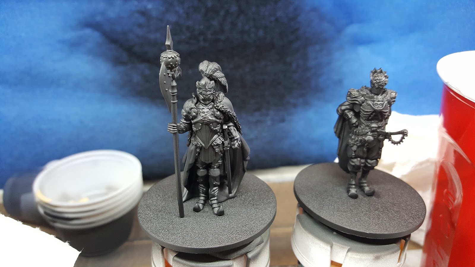 House of Zoxe: Hot off the Desk: KDM King's Man and the Hand