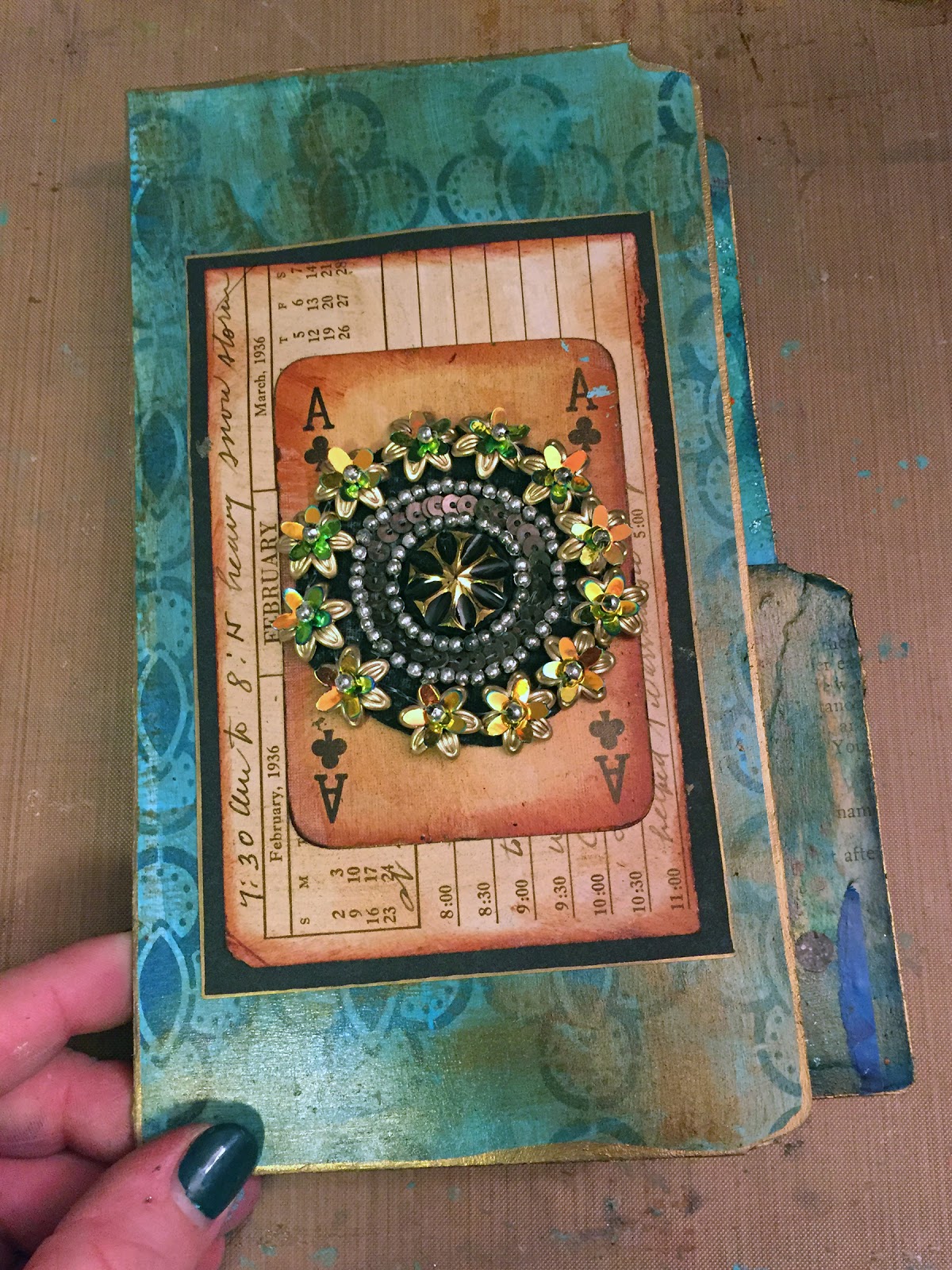 StencilGirl Talk: Gwen's Gems: File Folder Mini Art Journal