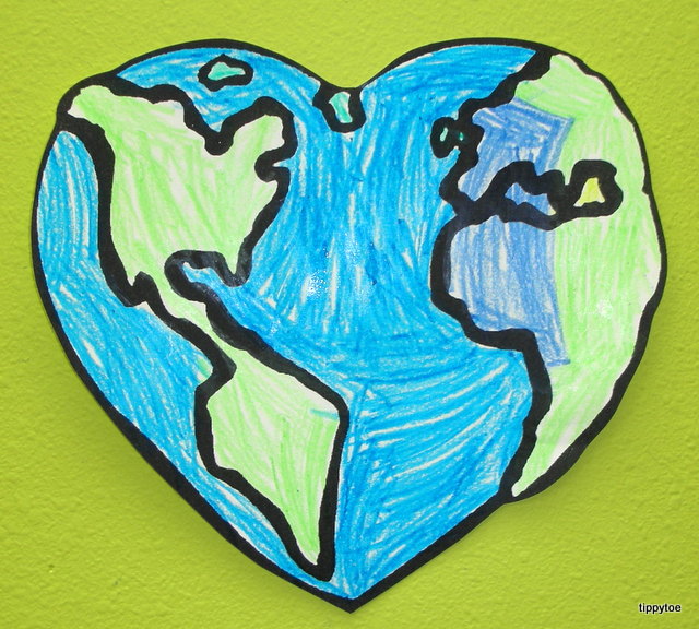 Tippytoe Crafts: Earth Hearts