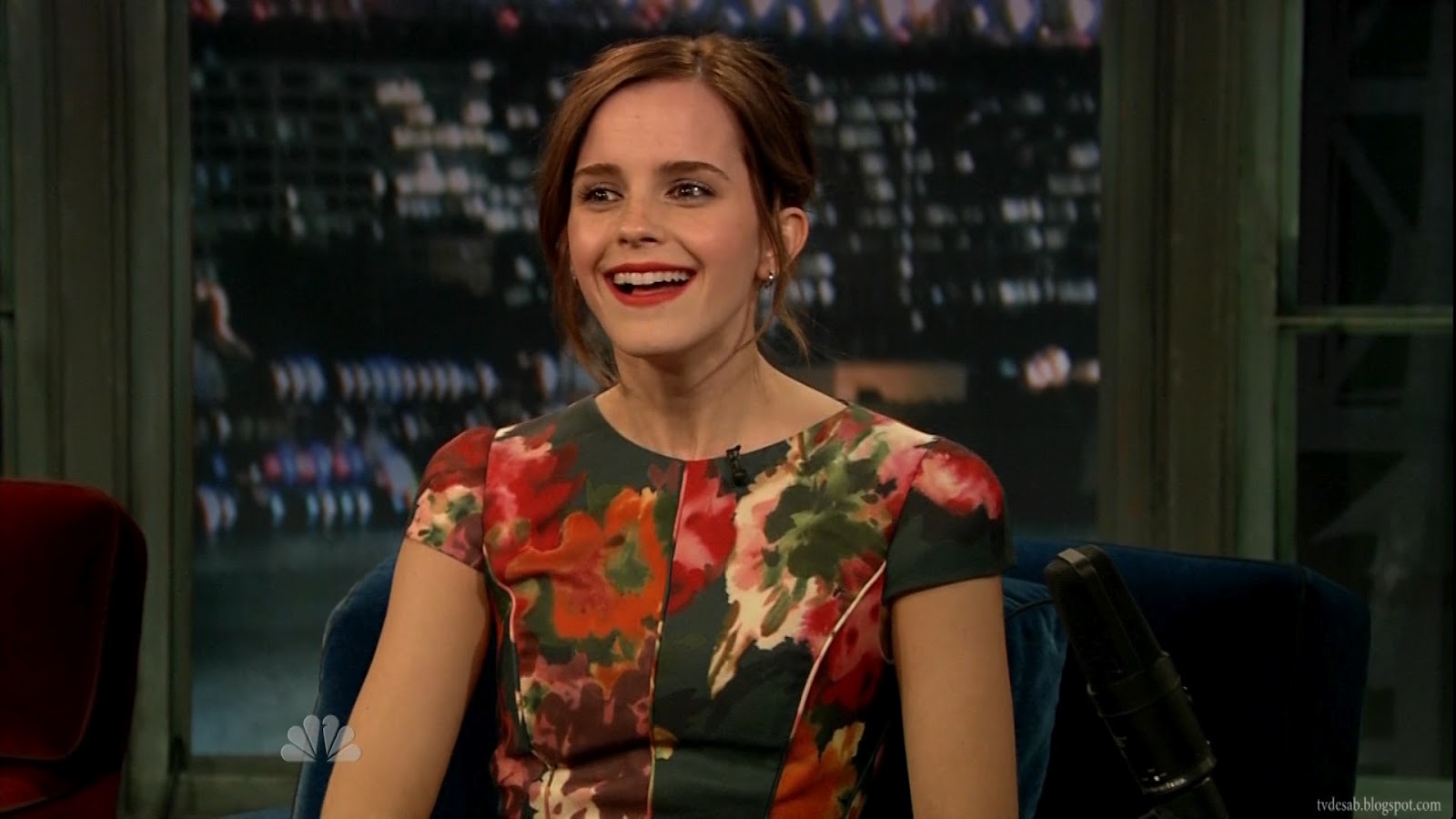 TVDeSab: Emma Watson - Late Night with Jimmy Fallon 09/13/2012