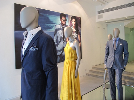 mylifestylenews: HUGO BOSS @ SS2012 Men & Women's Collection