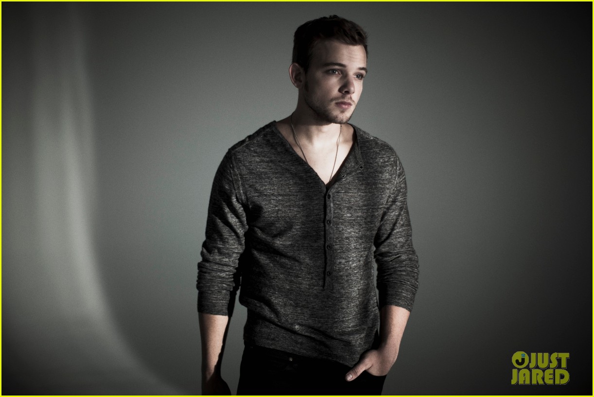 Lovely Boys: Max Thieriot